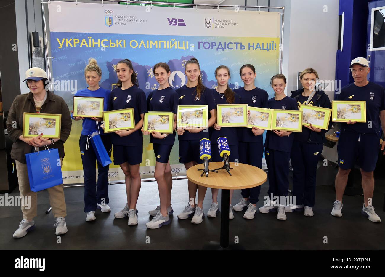 Non Exclusive: KYIV, UKRAINE - AUGUST 14, 2024 - Head coach of the ...