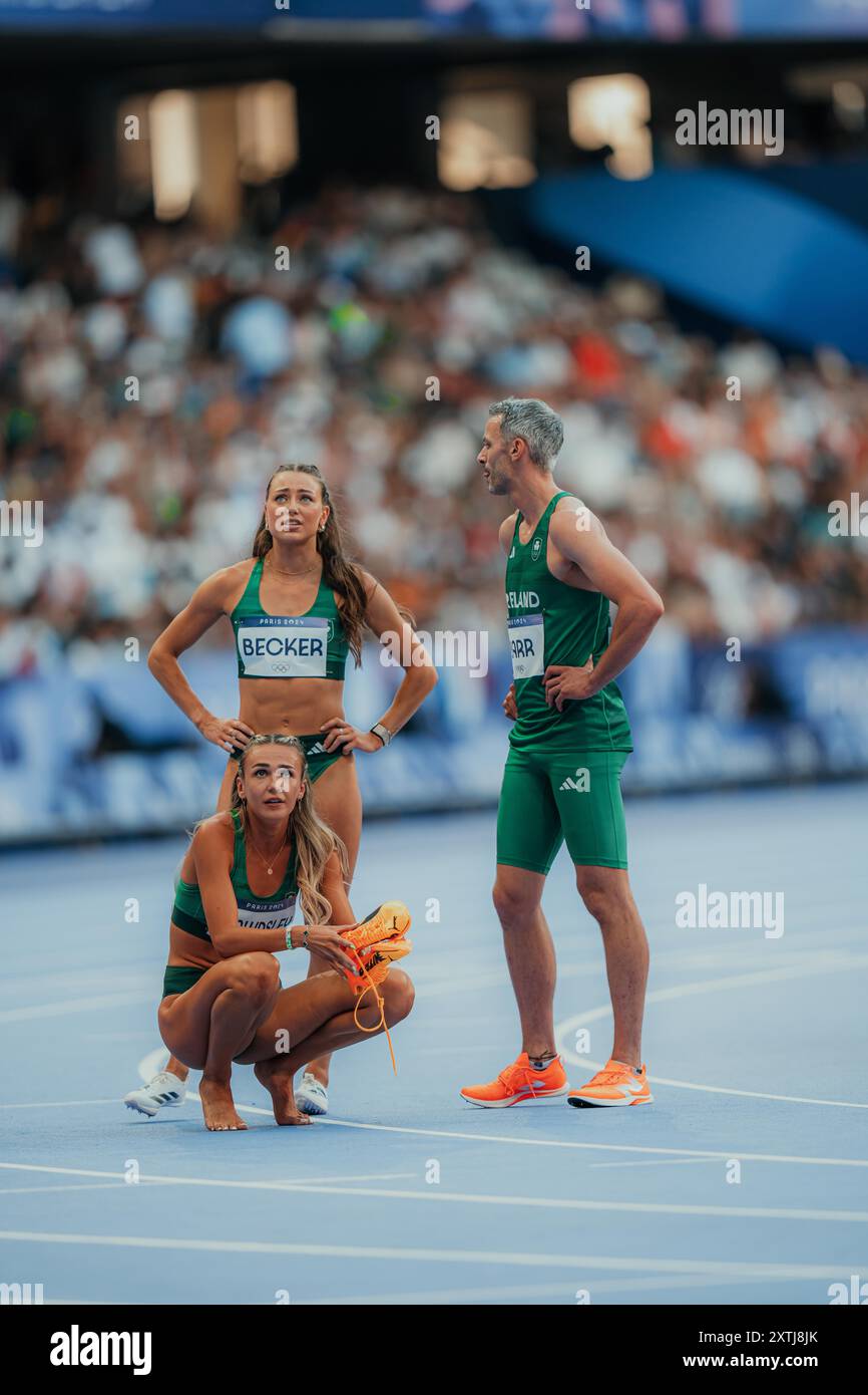 Sharlene Mawdsley participating in the 400 meters at the Paris 2024 ...
