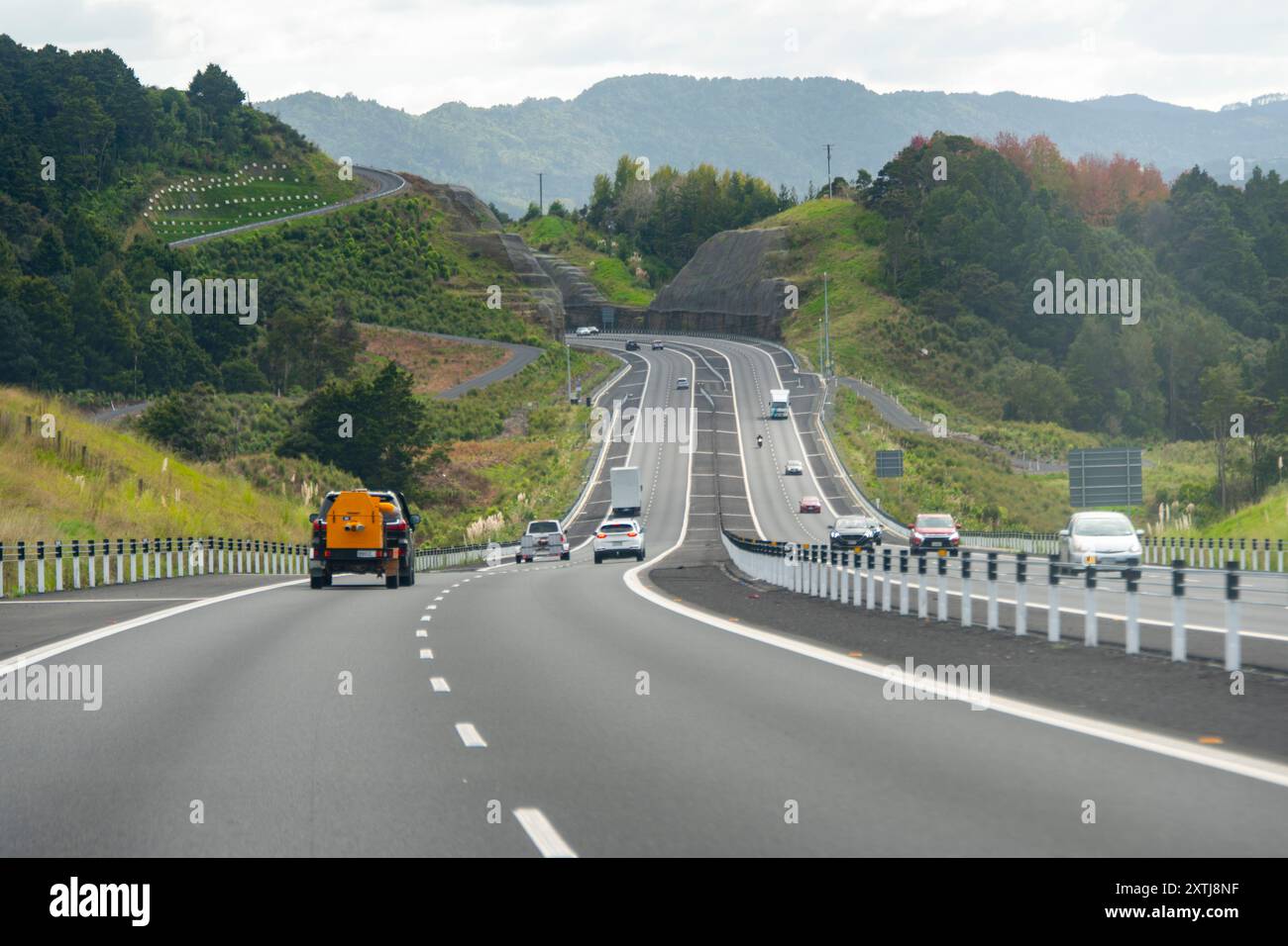 New Zealand State Highway 1 Stock Photo - Alamy