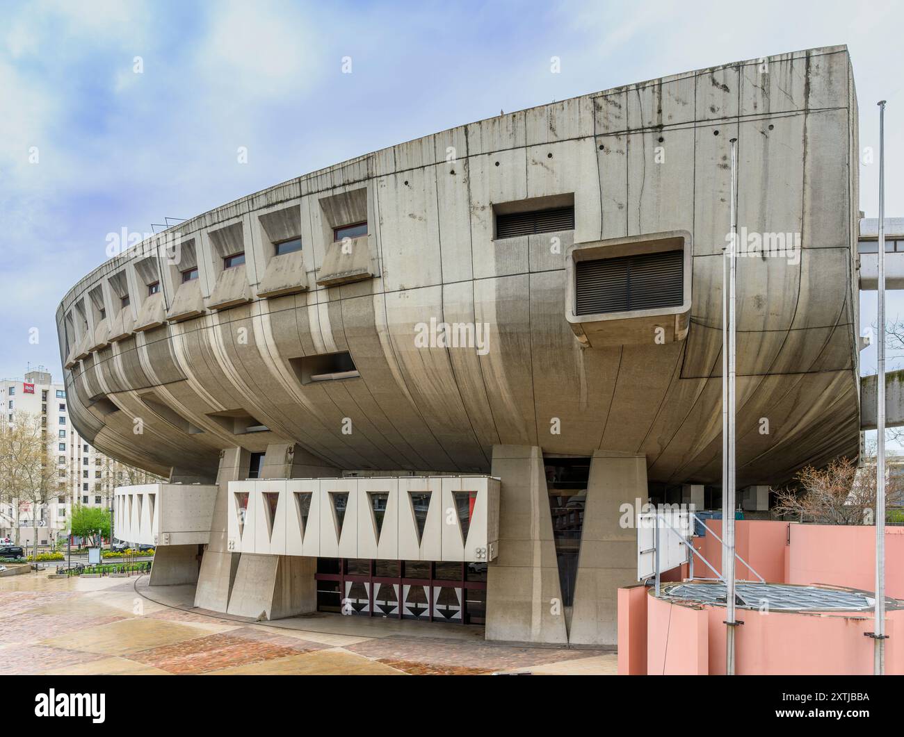 Lyon Auditorium (Auditorium-Orchestre National de Lyon). Completed in ...