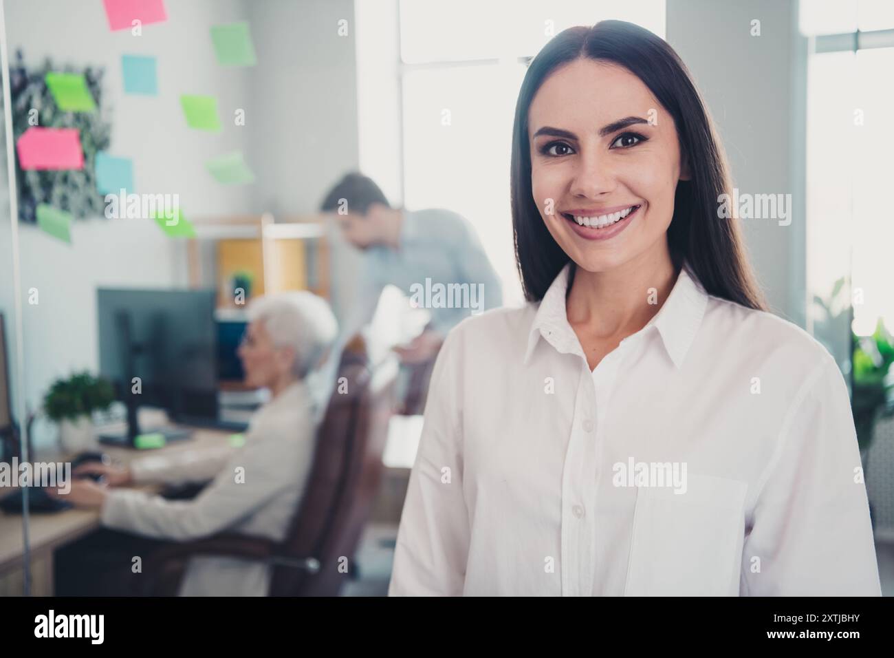Photo portrait of successful lady executive boss smiling recommend ...