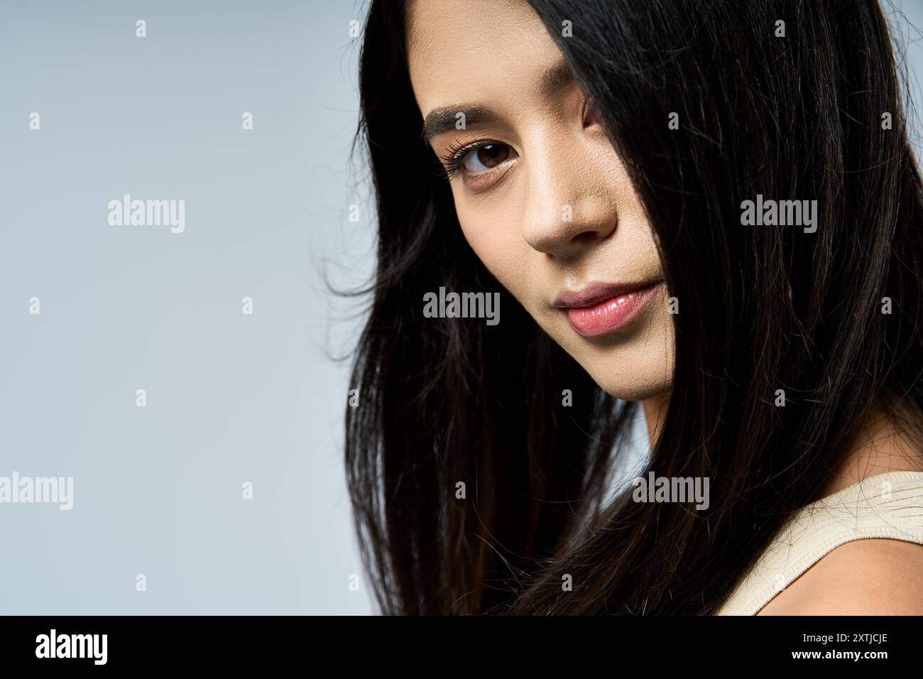 Woman poses confidently camera hi-res stock photography and images - Alamy