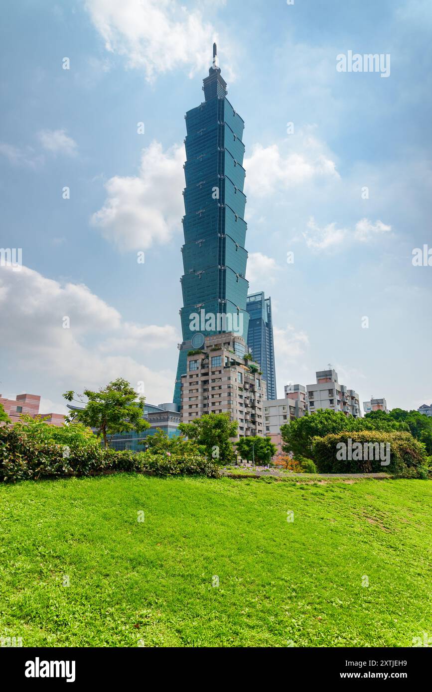Wonderful view of Taipei 101. Landmark of Taiwan Stock Photo - Alamy