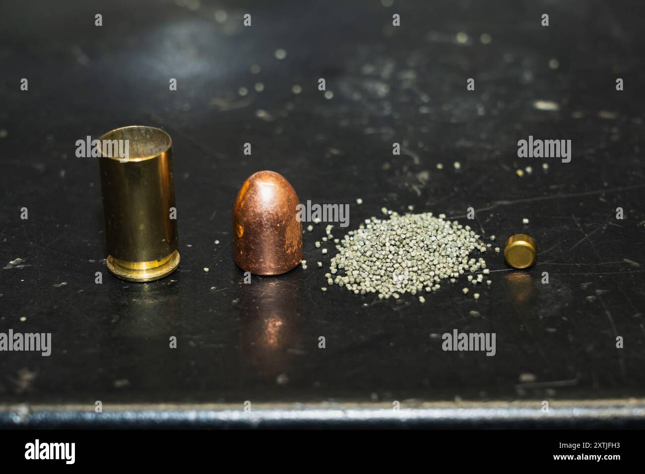 Primer bullet hi-res stock photography and images - Alamy