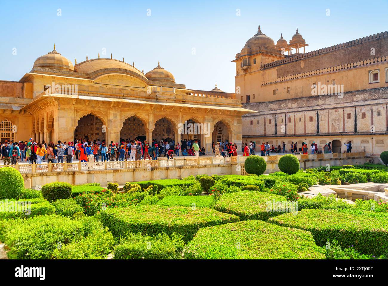 Amazing view of the Sheesh Mahal in the Amer Fort Stock Photo - Alamy