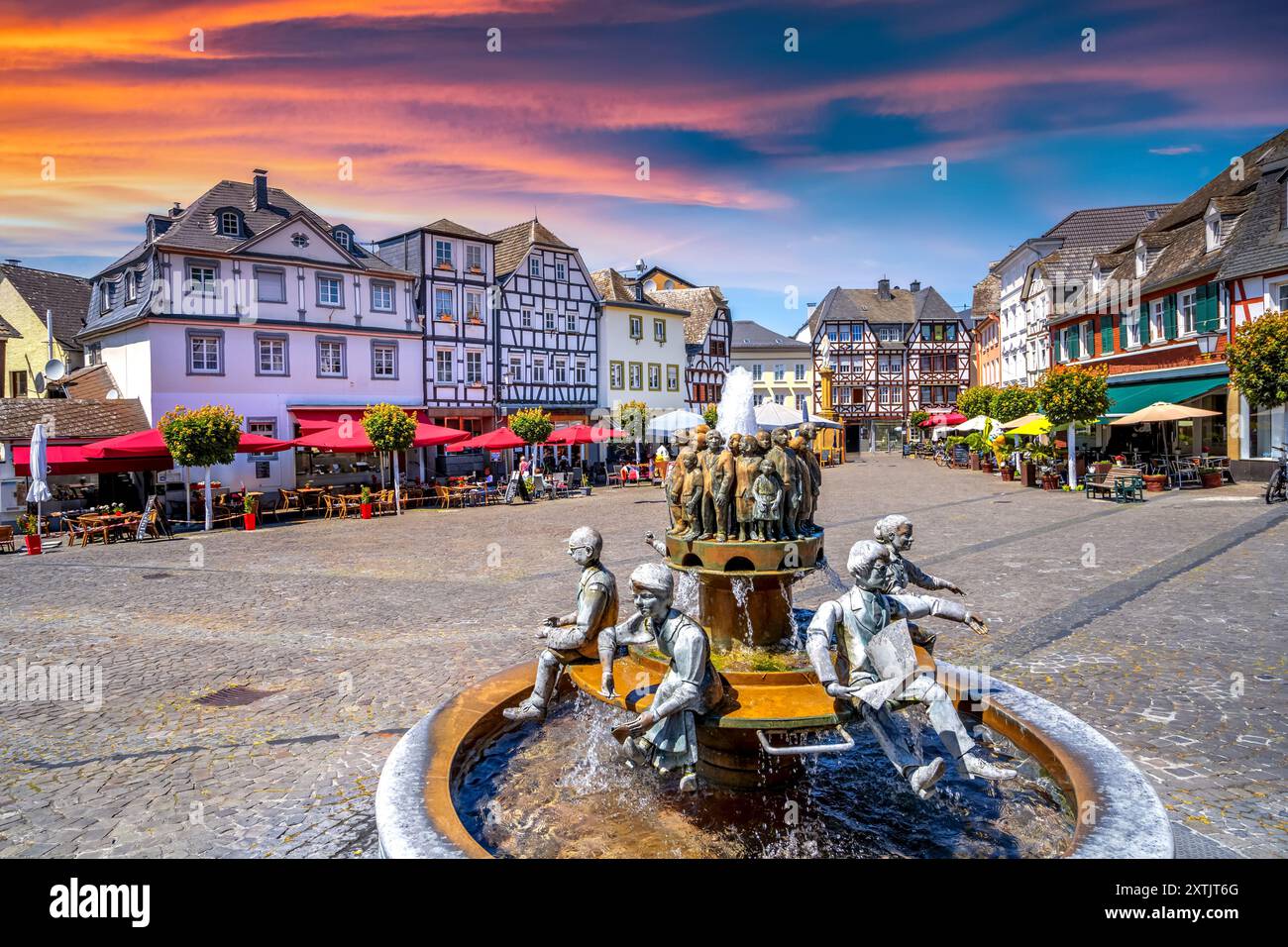 Old city of Linz am Rhein, Germany Stock Photo - Alamy