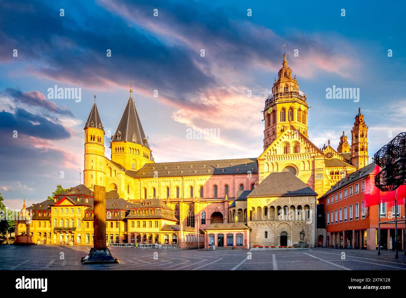 Old City of Mainz, Germany Stock Photo - Alamy
