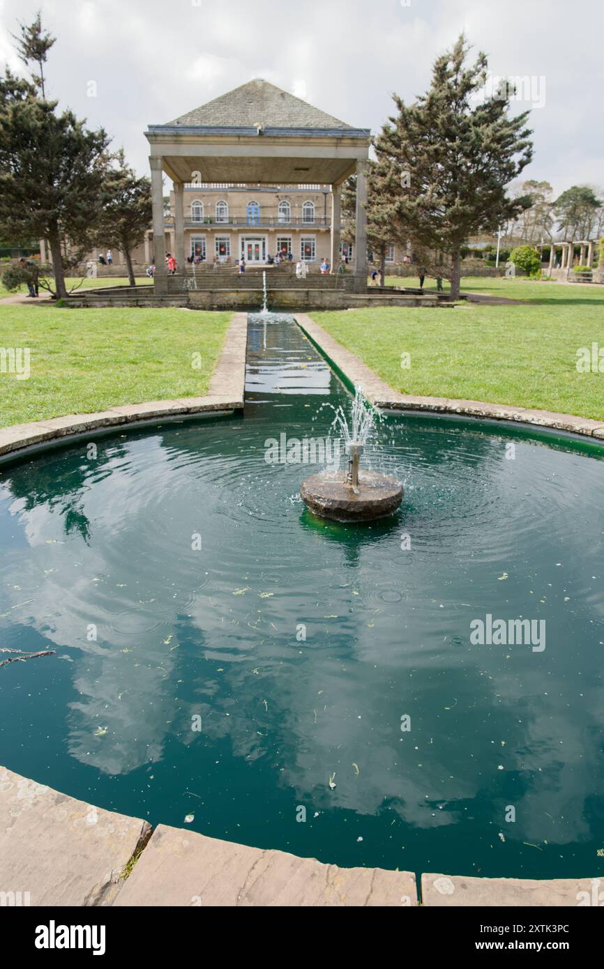 Fountain and bandstand in Waterloo Park, Norwich, Norfolk, UK Stock ...