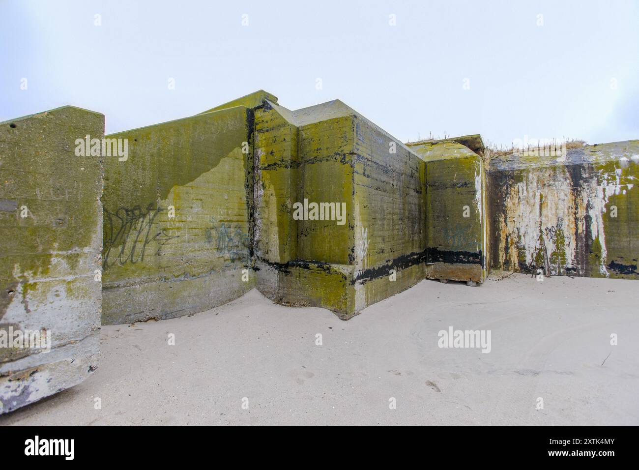 Long abandoned fortified bunker hi-res stock photography and images - Alamy