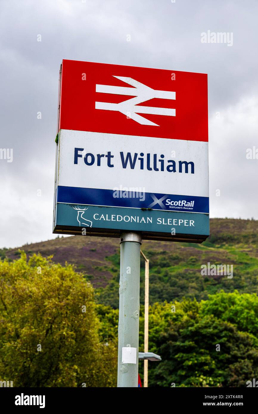 Fort William train station sign, Fort William, Highlands, Scotland ...