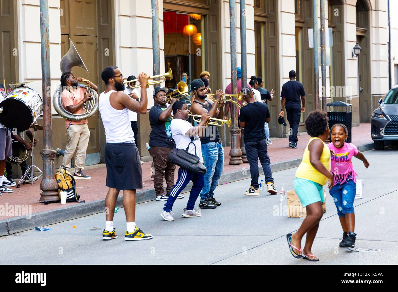 Street jazz musicians playing instruments in Bourbon Street, French ...