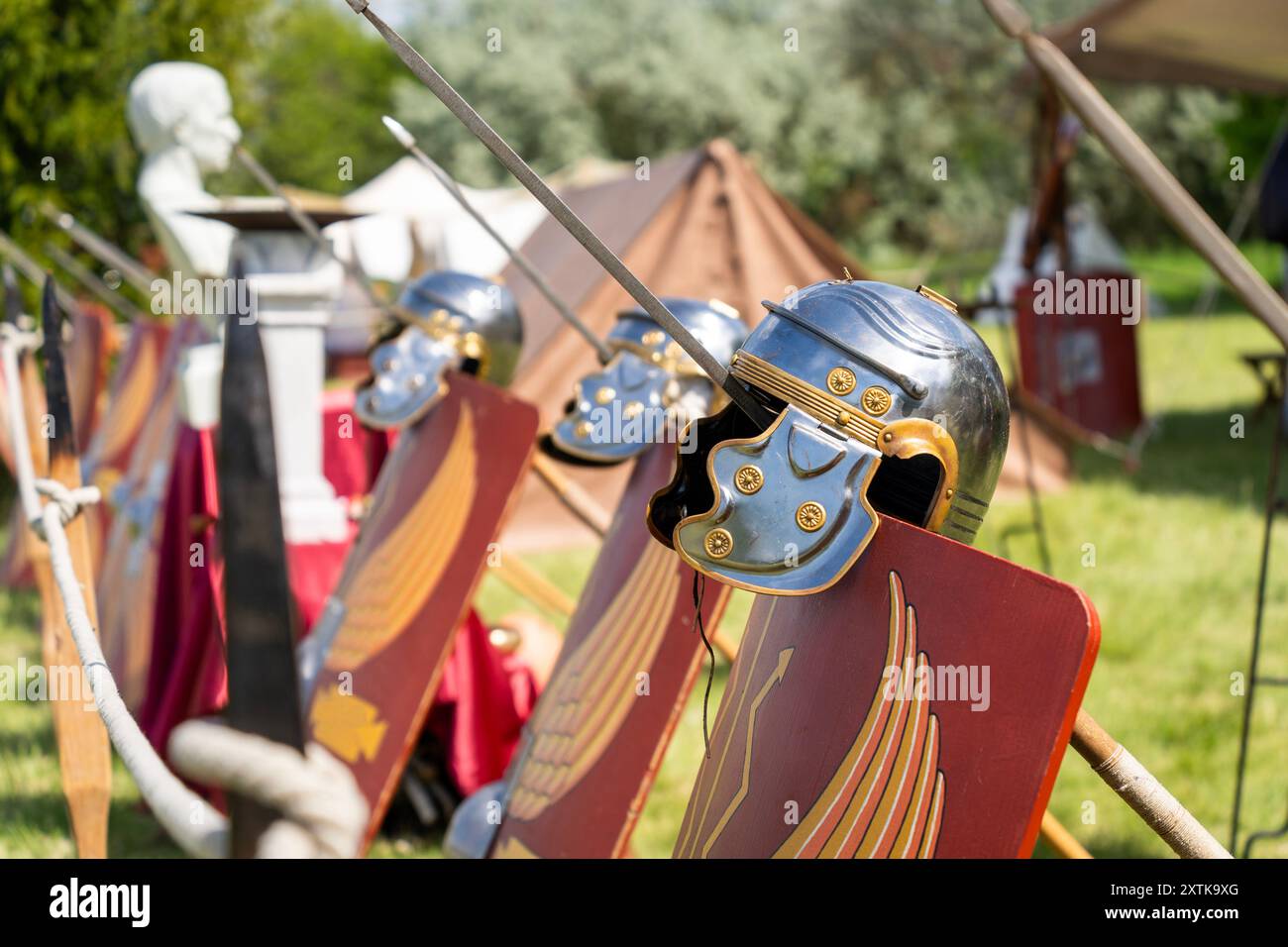 Roman army equipment hi-res stock photography and images - Alamy