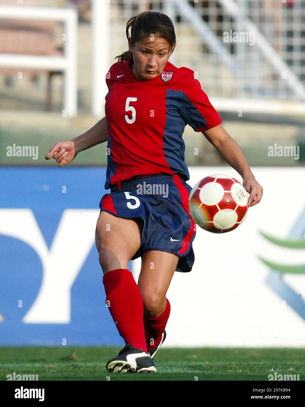 2002 usa women national team hi-res stock photography and images - Alamy