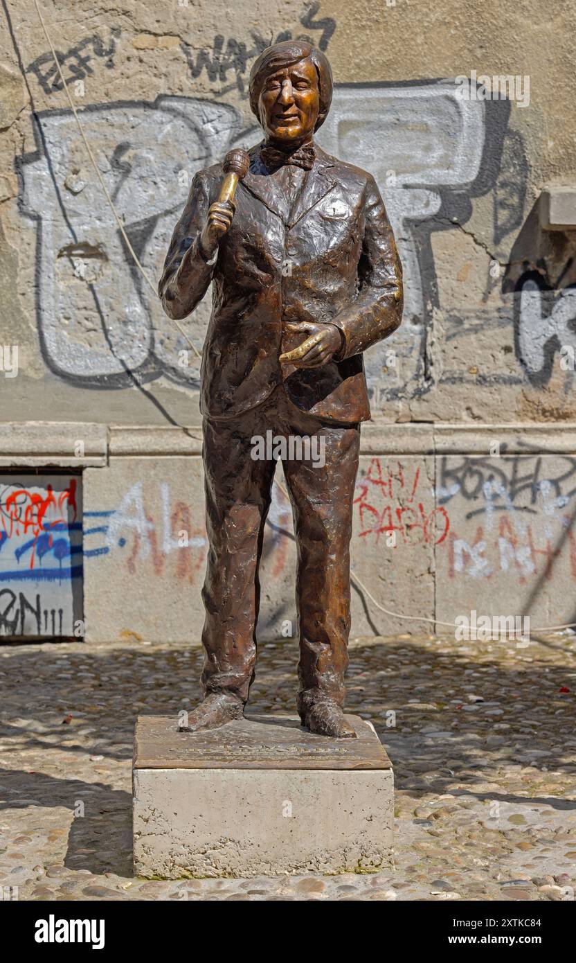 Belgrade, Serbia - May 15, 2024: Bronze Statue of Toma Zdravkovic ...