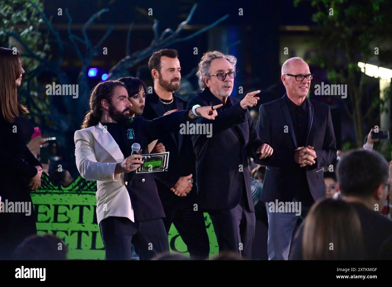 Mexico City, Mexico. 14th Aug, 2024. (L-R) Jenna Ortega, Justin Theroux ...