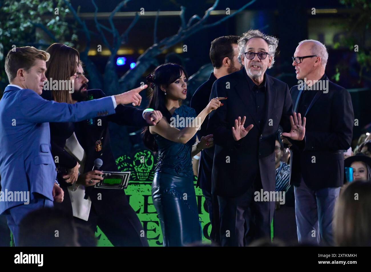 Tommy Harper, Monica Bellucci, Jenna Ortega, Justin Theroux, Tim Burton ...