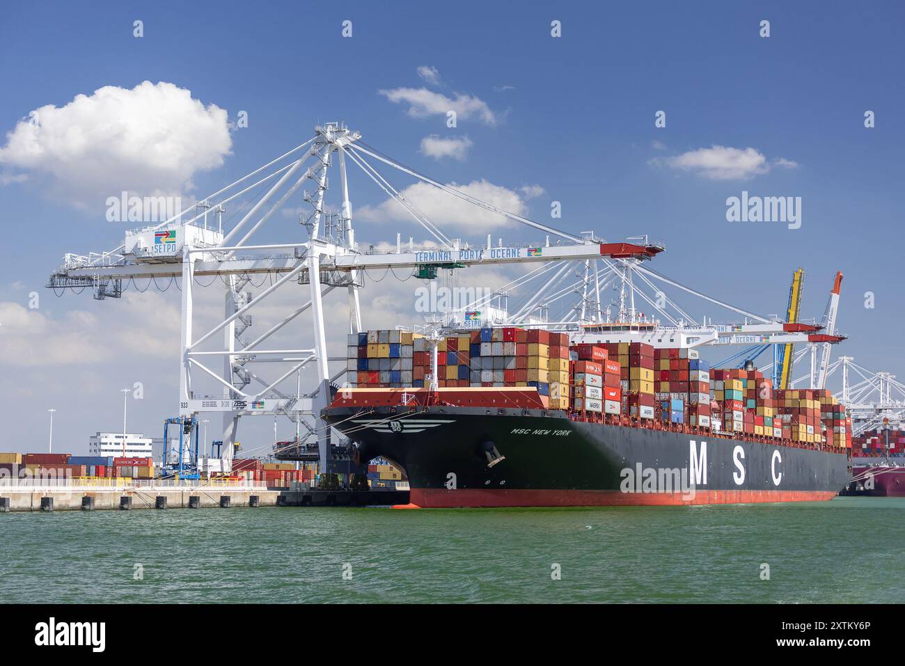 Le Havre, France - View on the container ship MSC NEW YORK alongside at ...