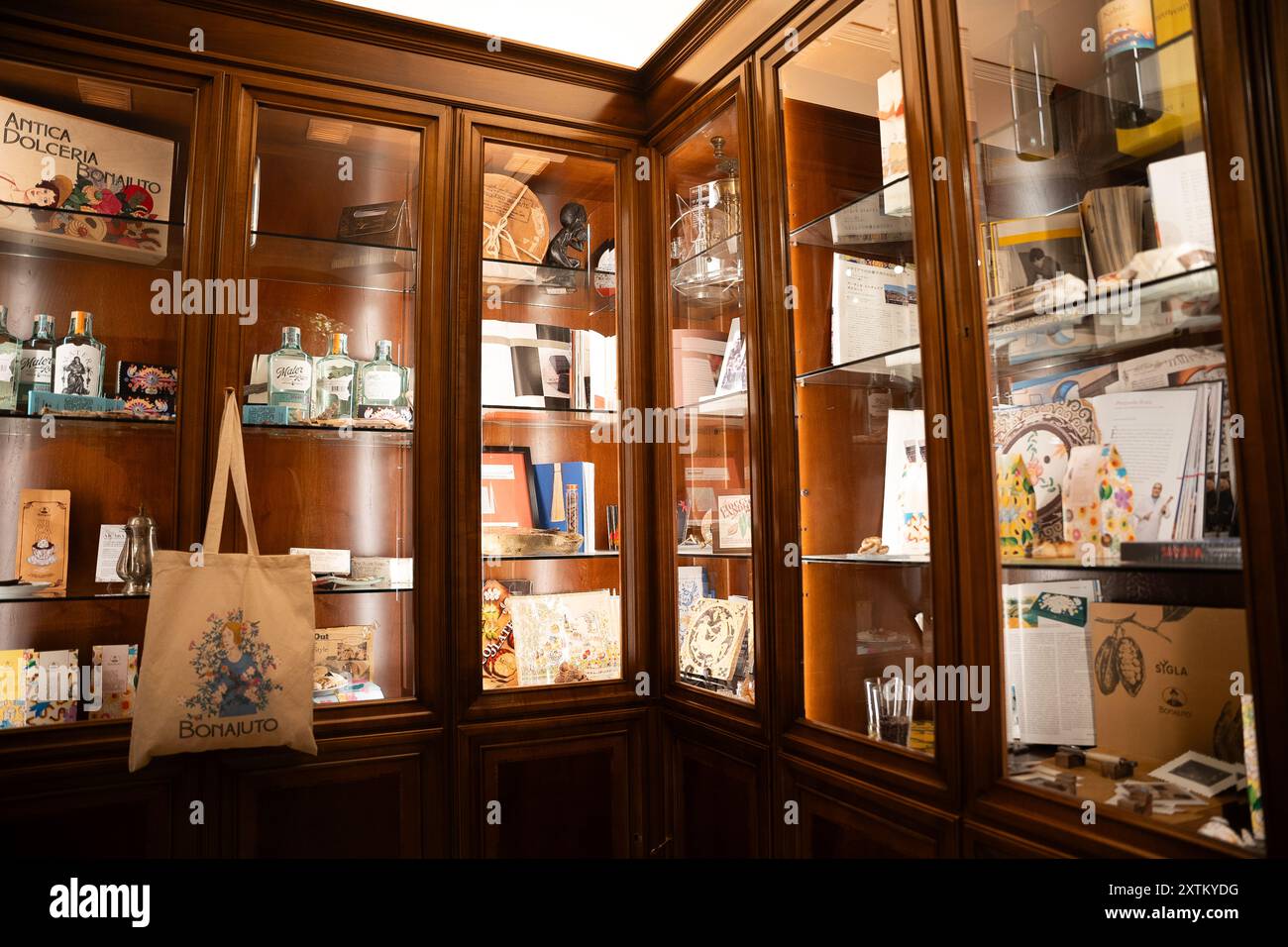 Modica, Italy. Antica Dolceria Bonajuto, The oldest chocolate factory ...