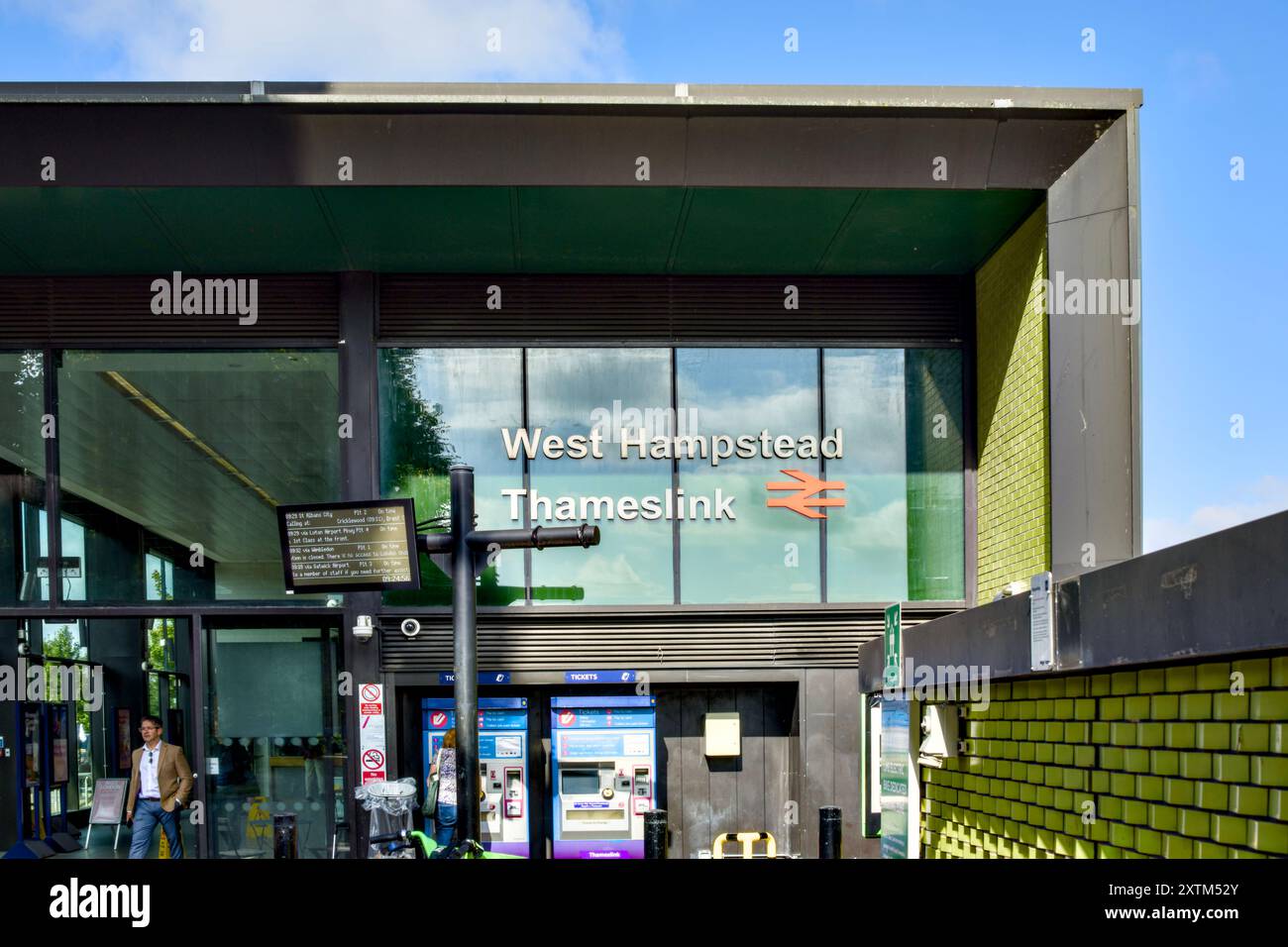 West Hampstead Thameslink Station Borough Of Camden London England west-hampstead-thameslink-station-borough-of-camden-london-england