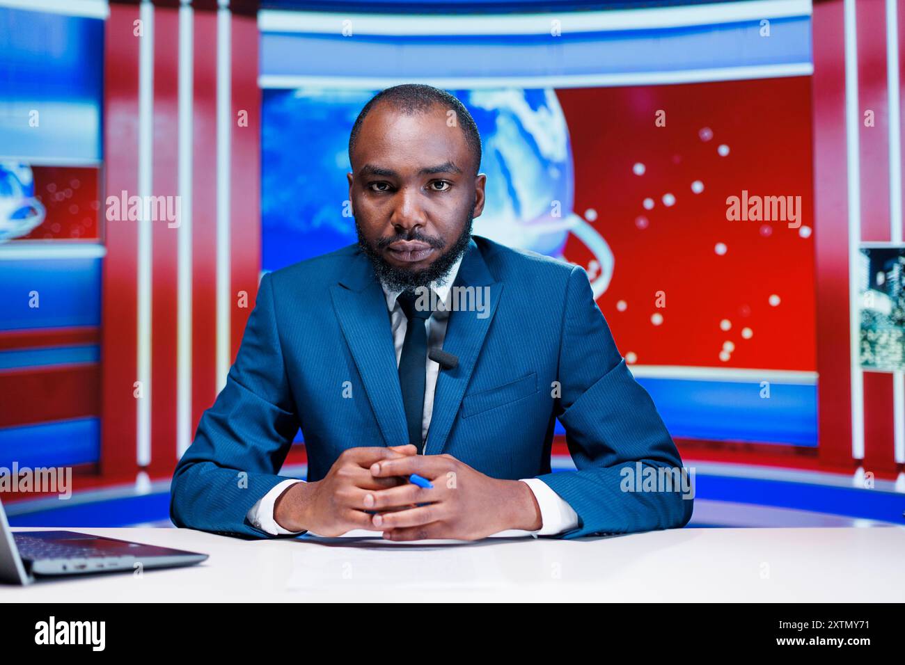 African tv presenter hi-res stock photography and images - Alamy