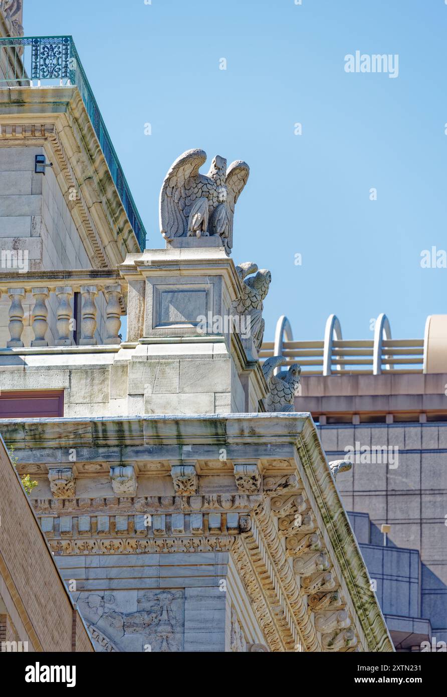 Detail: New York Life Insurance Building, aka Clock Tower Building, a ...