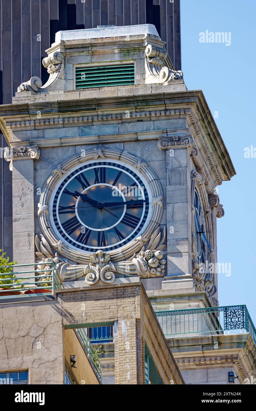 Detail: New York Life Insurance Building, aka Clock Tower Building, a ...