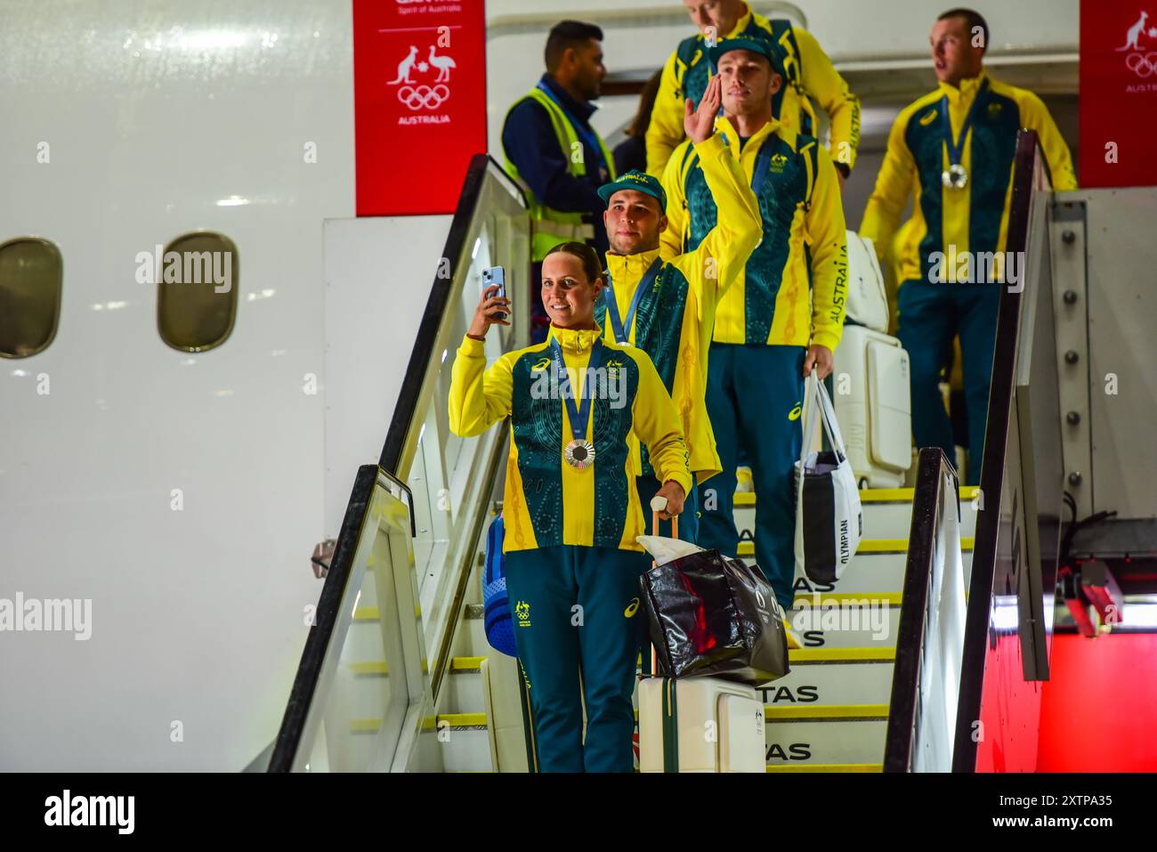 Sydney, Australia. 14th Aug, 2024. A group of Australian athletes is ...