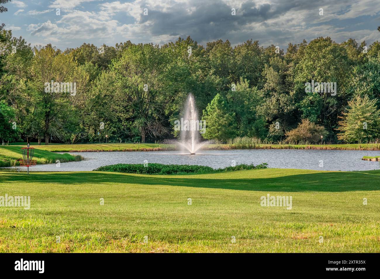 water fountain at city park on golf course Stock Photo - Alamy