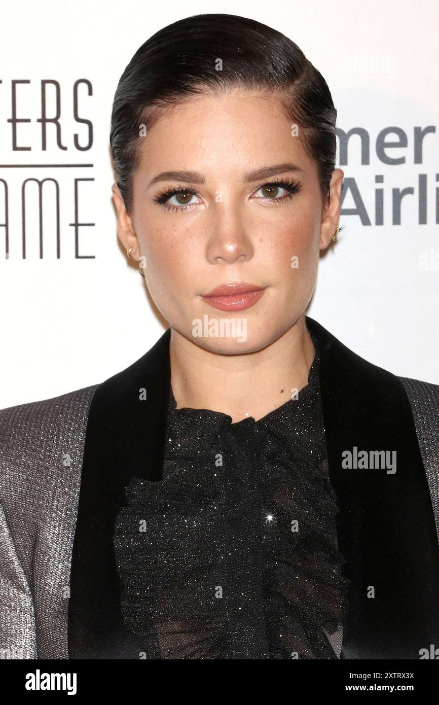 Halsey attends the 2019 Songwriters Hall of Fame at the Marriott ...
