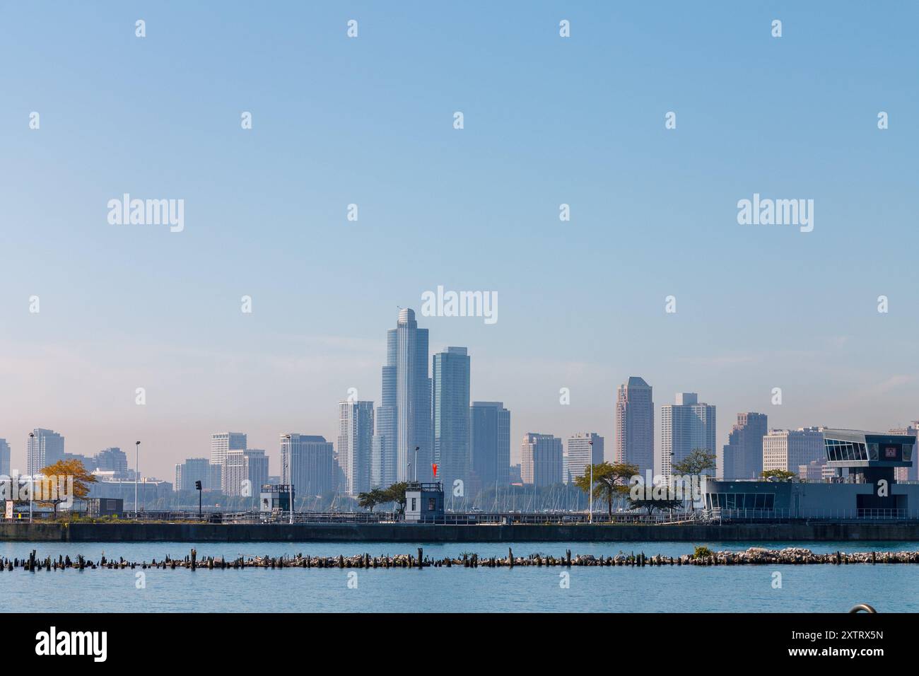 The Michigan Lake and the Modern Architecture Tower Buildings in ...