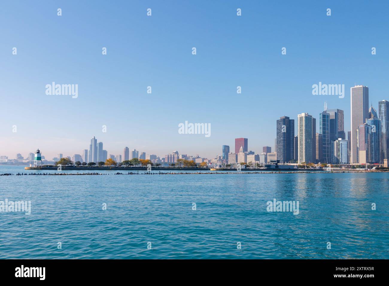 The Michigan Lake and the Modern Architecture Tower Buildings in ...
