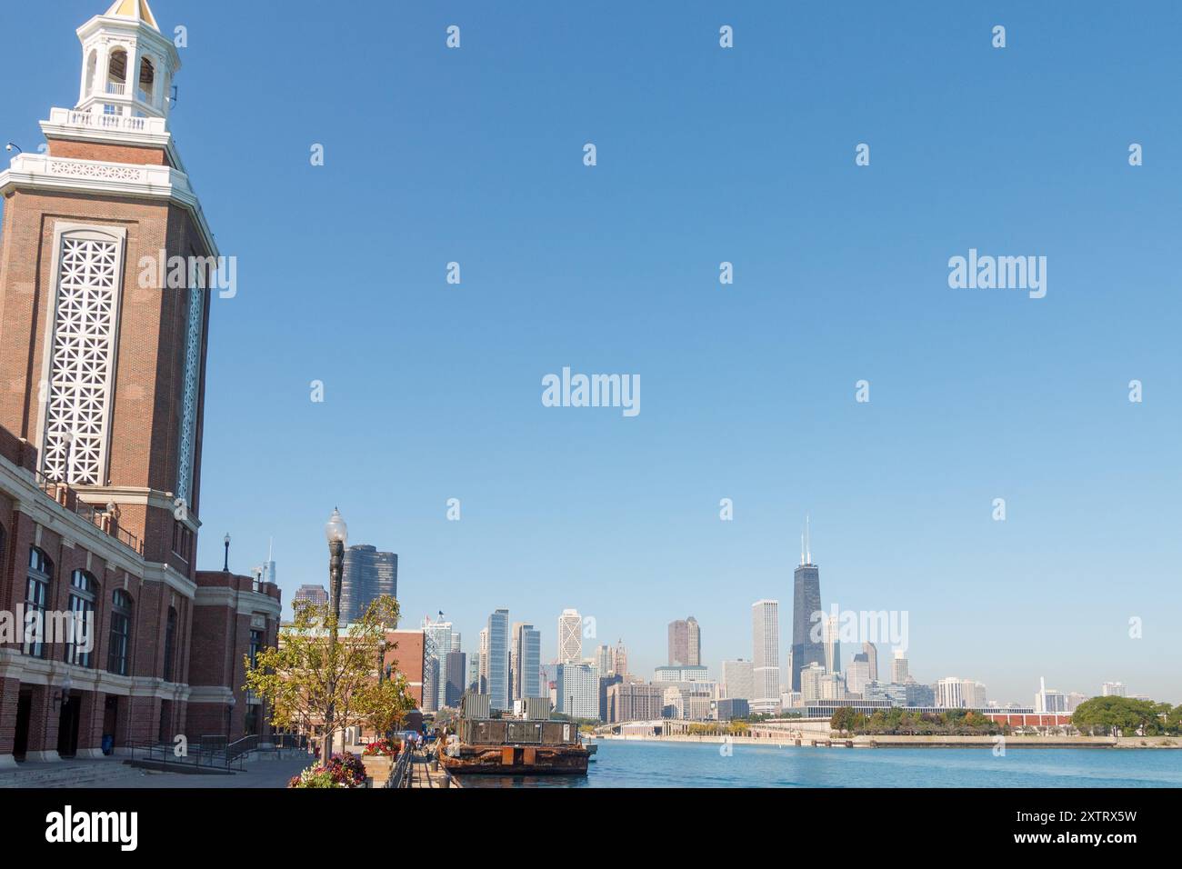 The Navy pier and the skyline with Modern Architecture Tower Buildings ...