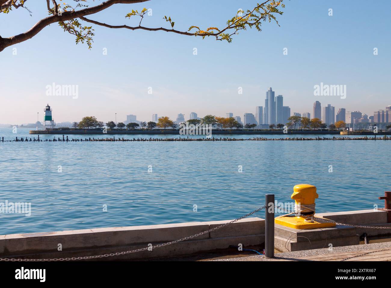 The Navy Pier, Michigan Lake and the Modern Architecture Tower ...