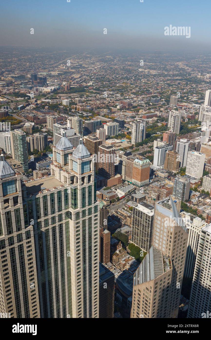 The Modern Architecture Tower Buildings in Downtown Chicago, Illinois ...