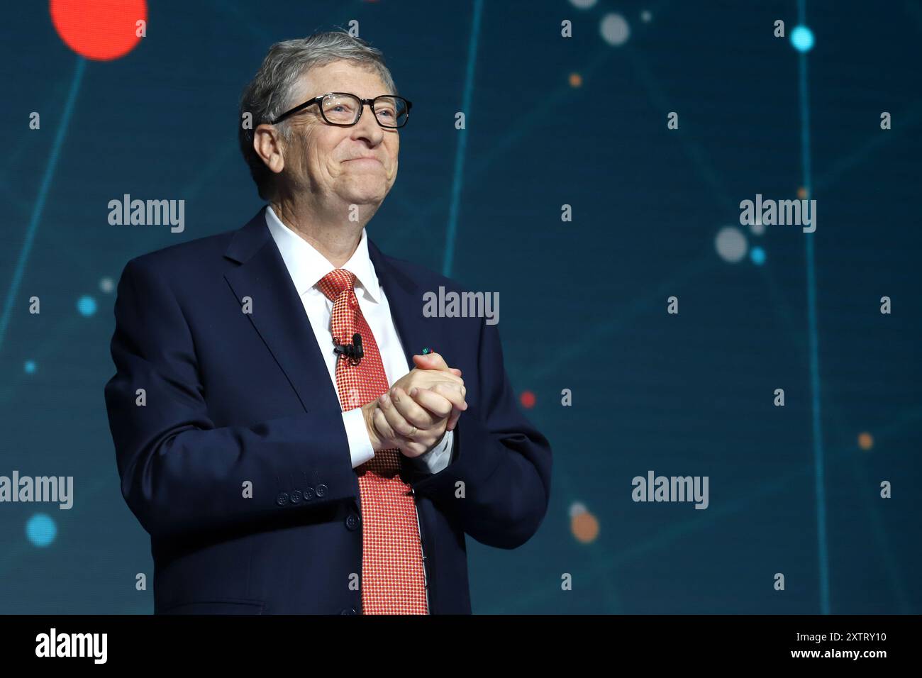 Bill Gates speaks at the Bill and Melinda Gates foundation's ...