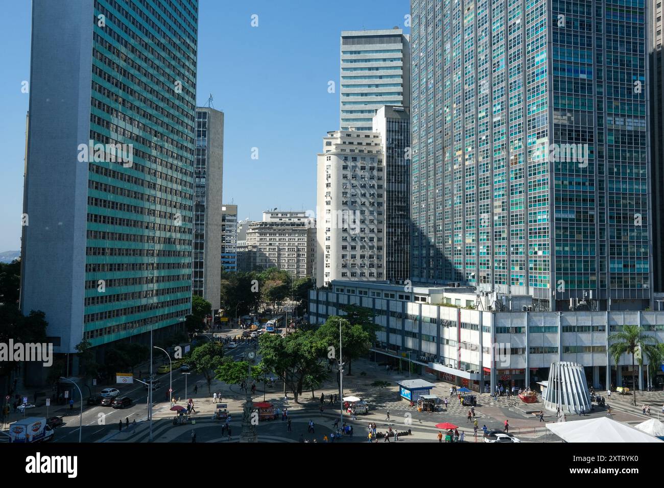 15 de largo hi-res stock photography and images - Alamy