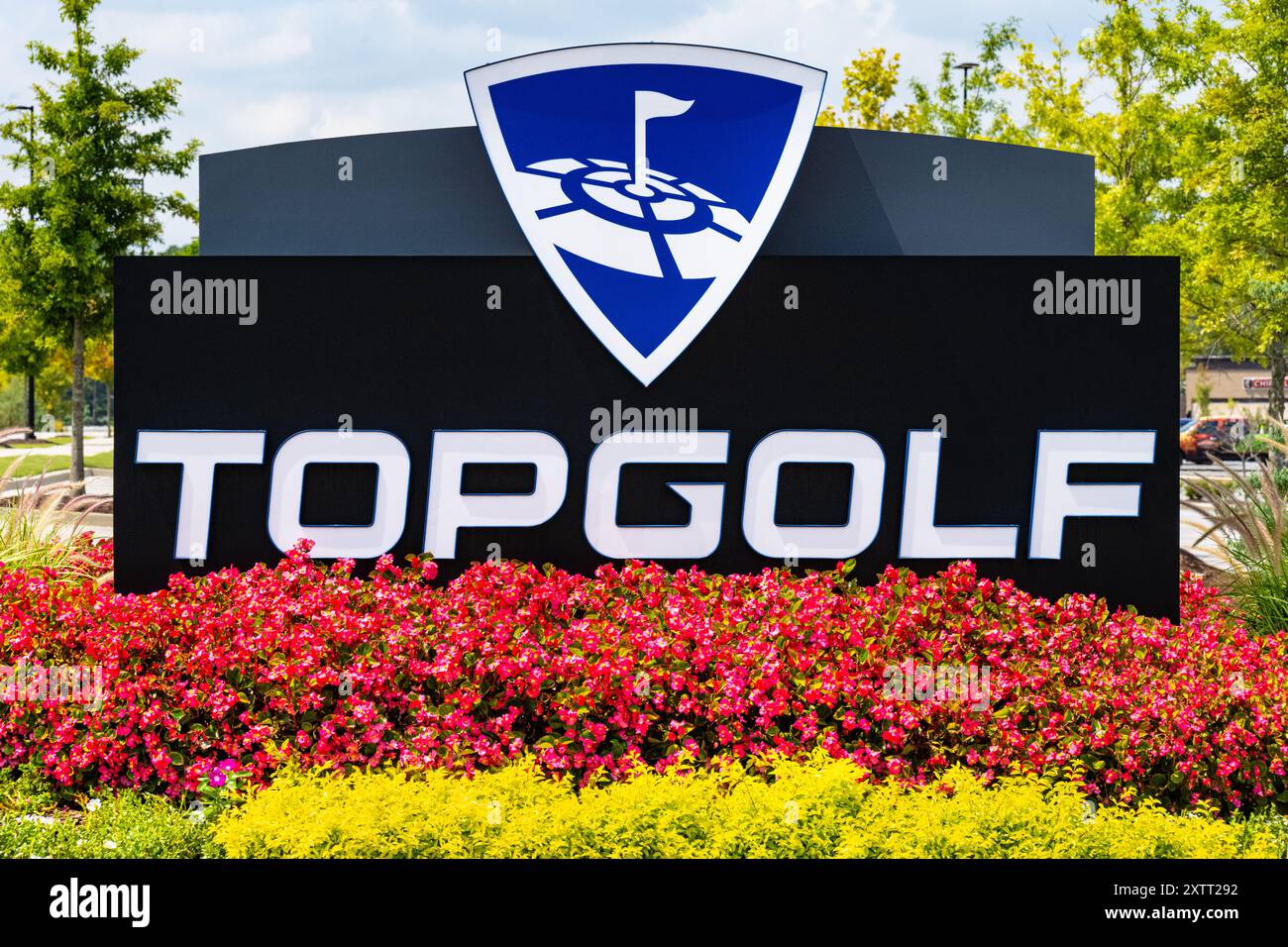 Topgolf signage hi-res stock photography and images - Alamy