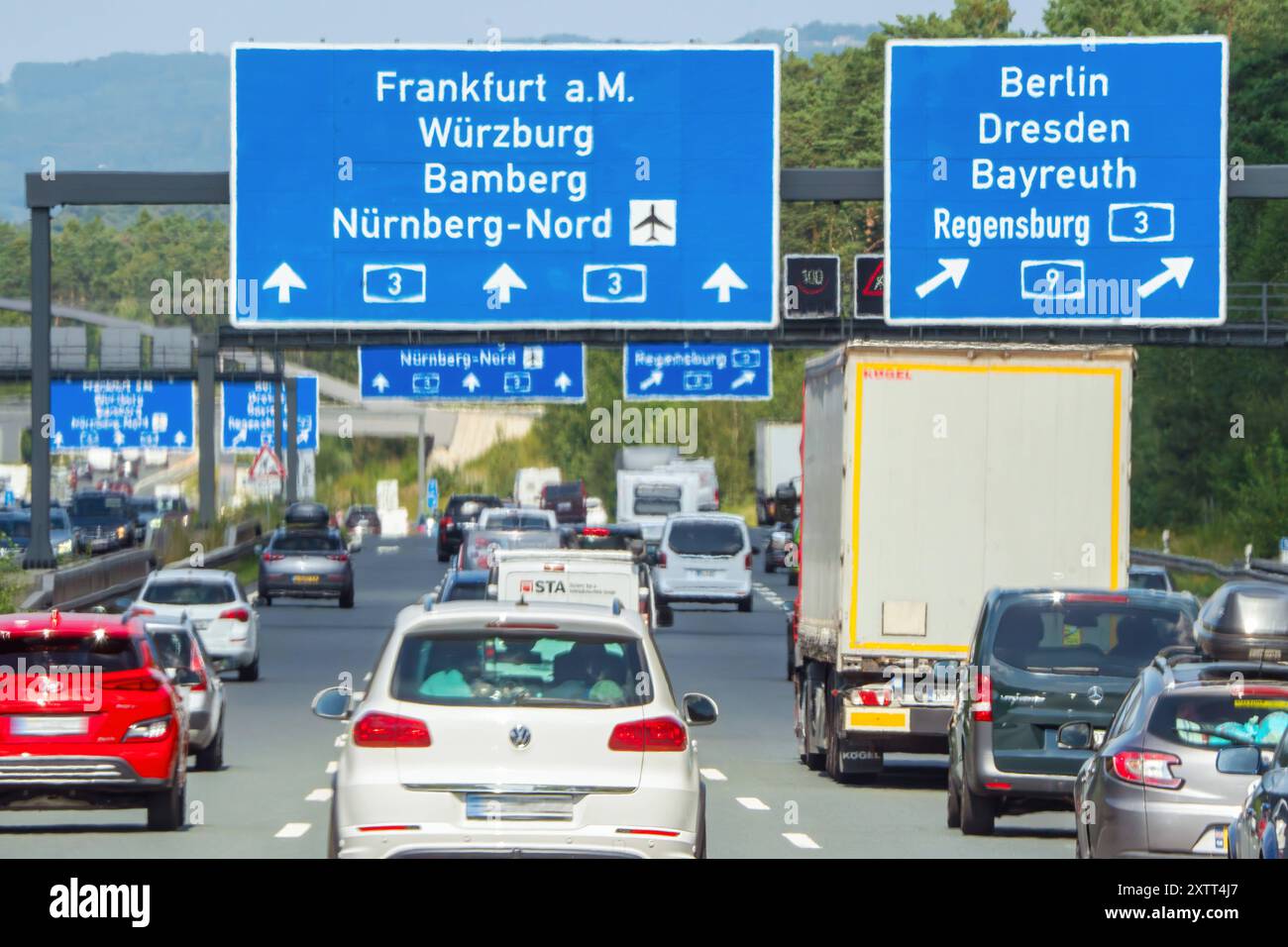 Autobahnkreuz Nürnberg, Abzweig nach Berlin, August 2024 Deutschland ...