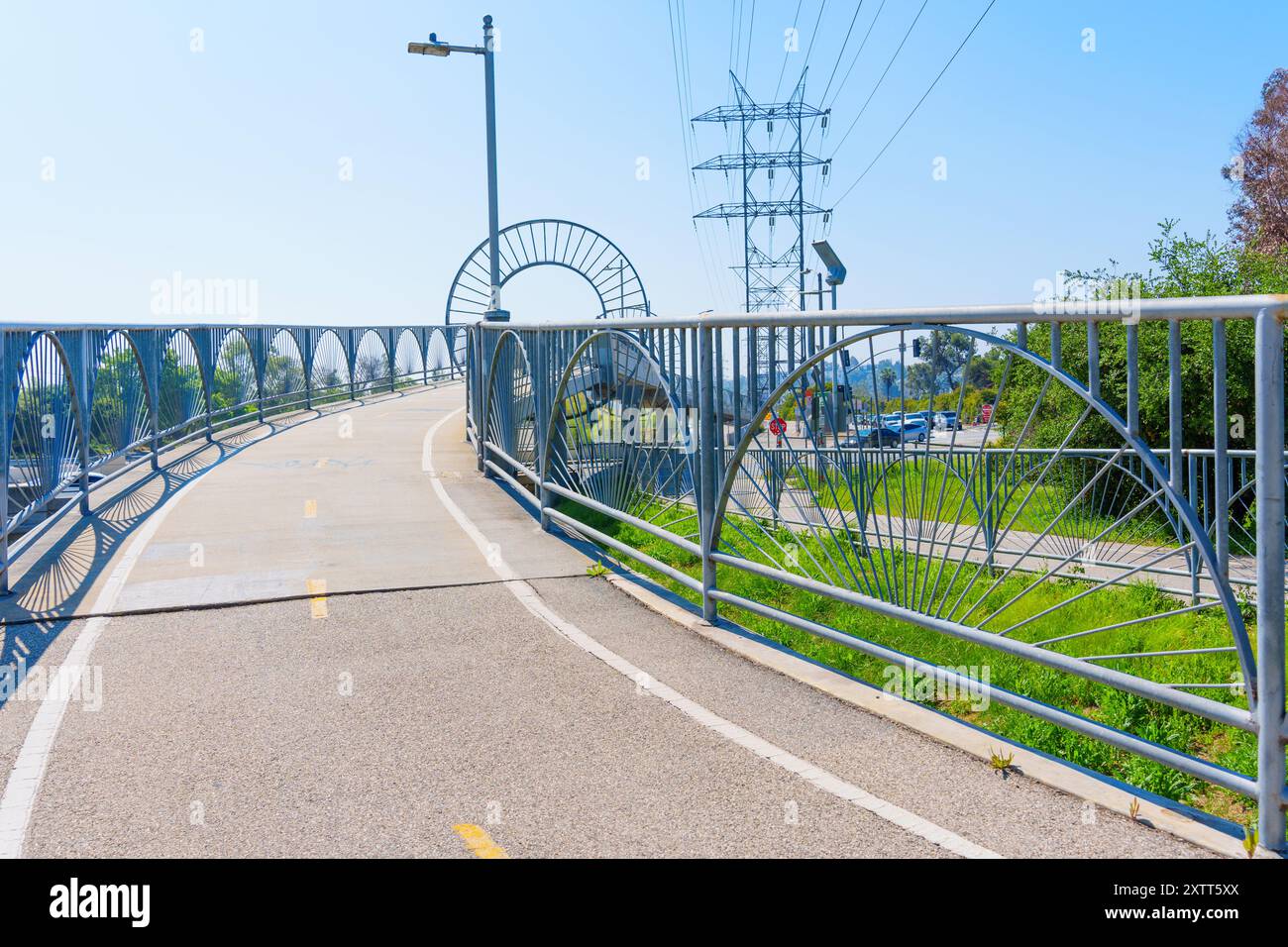 Los Angeles, California - April 21, 2024: Modern pedestrian bridge ...