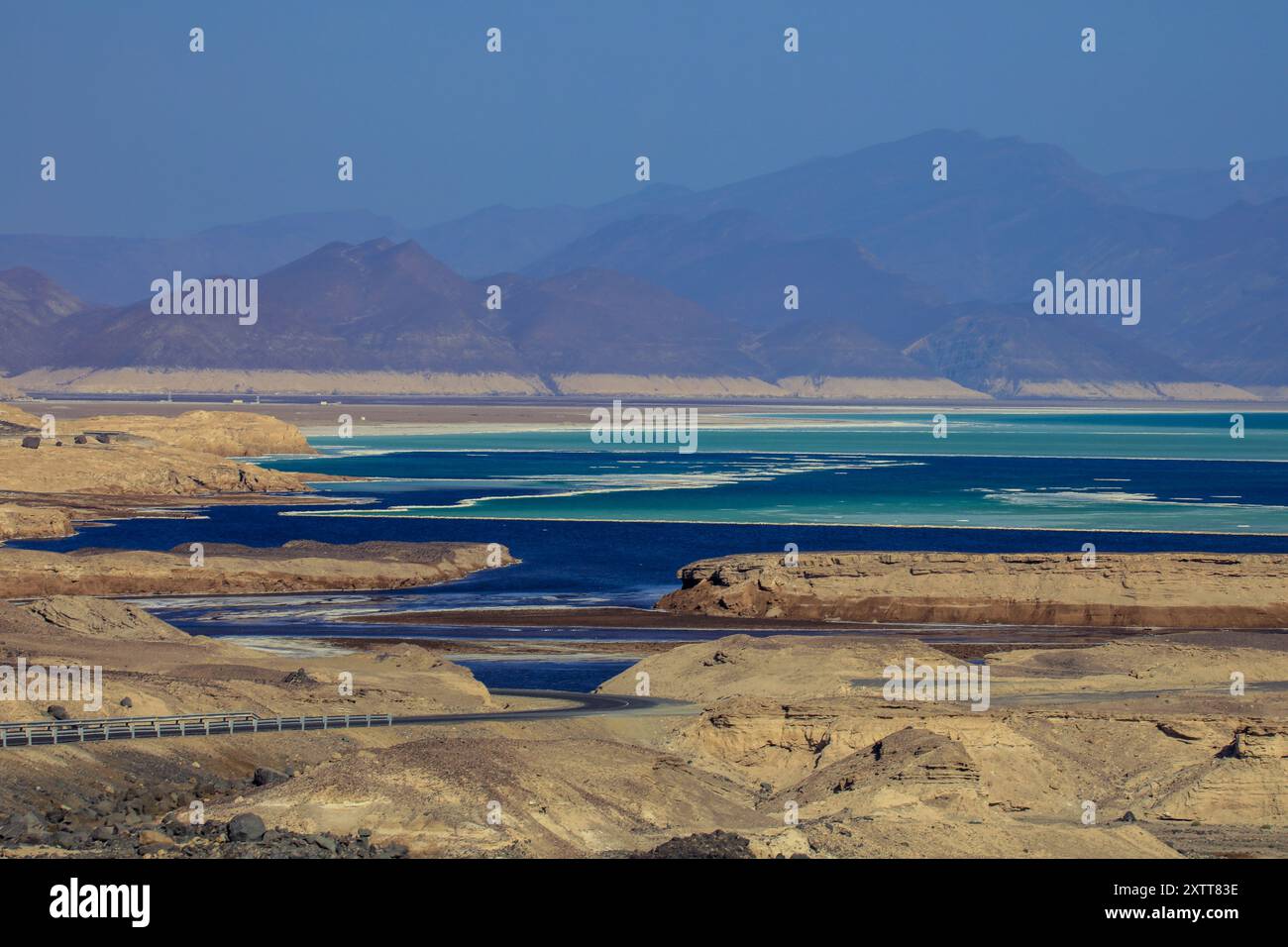 Lake assal scenery hi-res stock photography and images - Alamy
