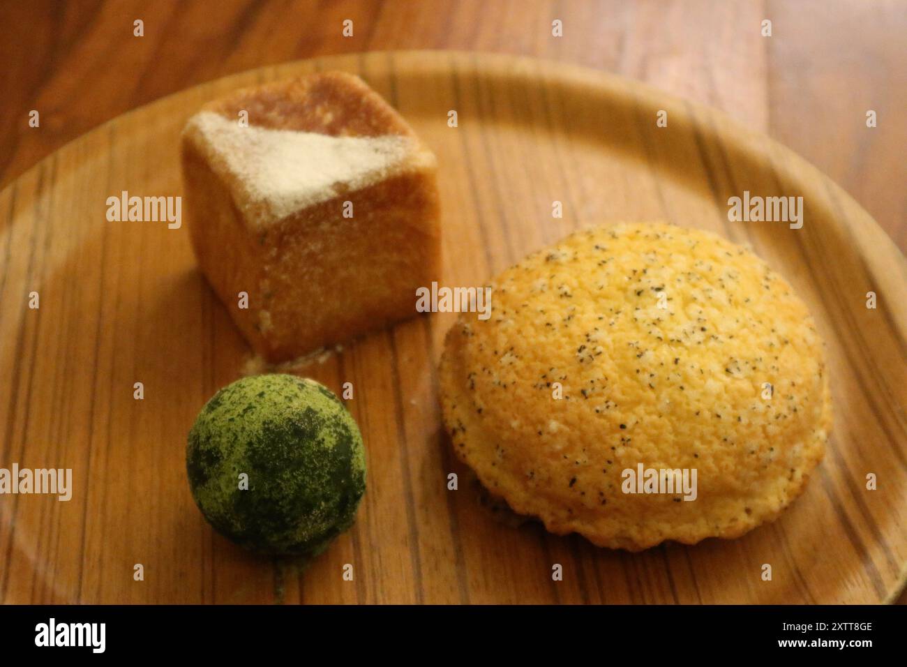 Japanese bread hi-res stock photography and images - Alamy