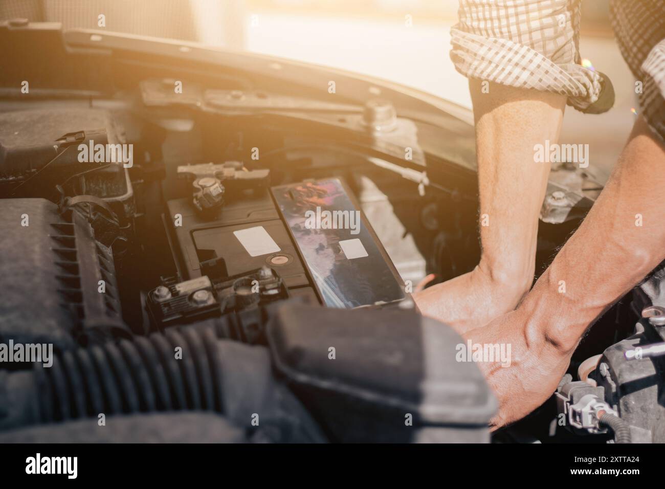 Installing battery electric car hi-res stock photography and images - Alamy