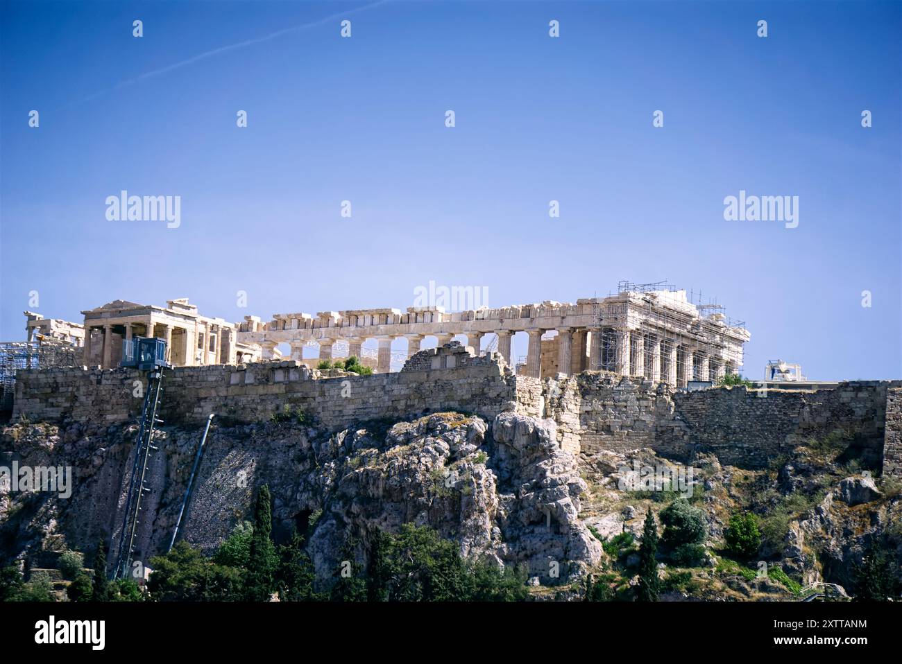 Elevated view athens temple hi-res stock photography and images - Alamy
