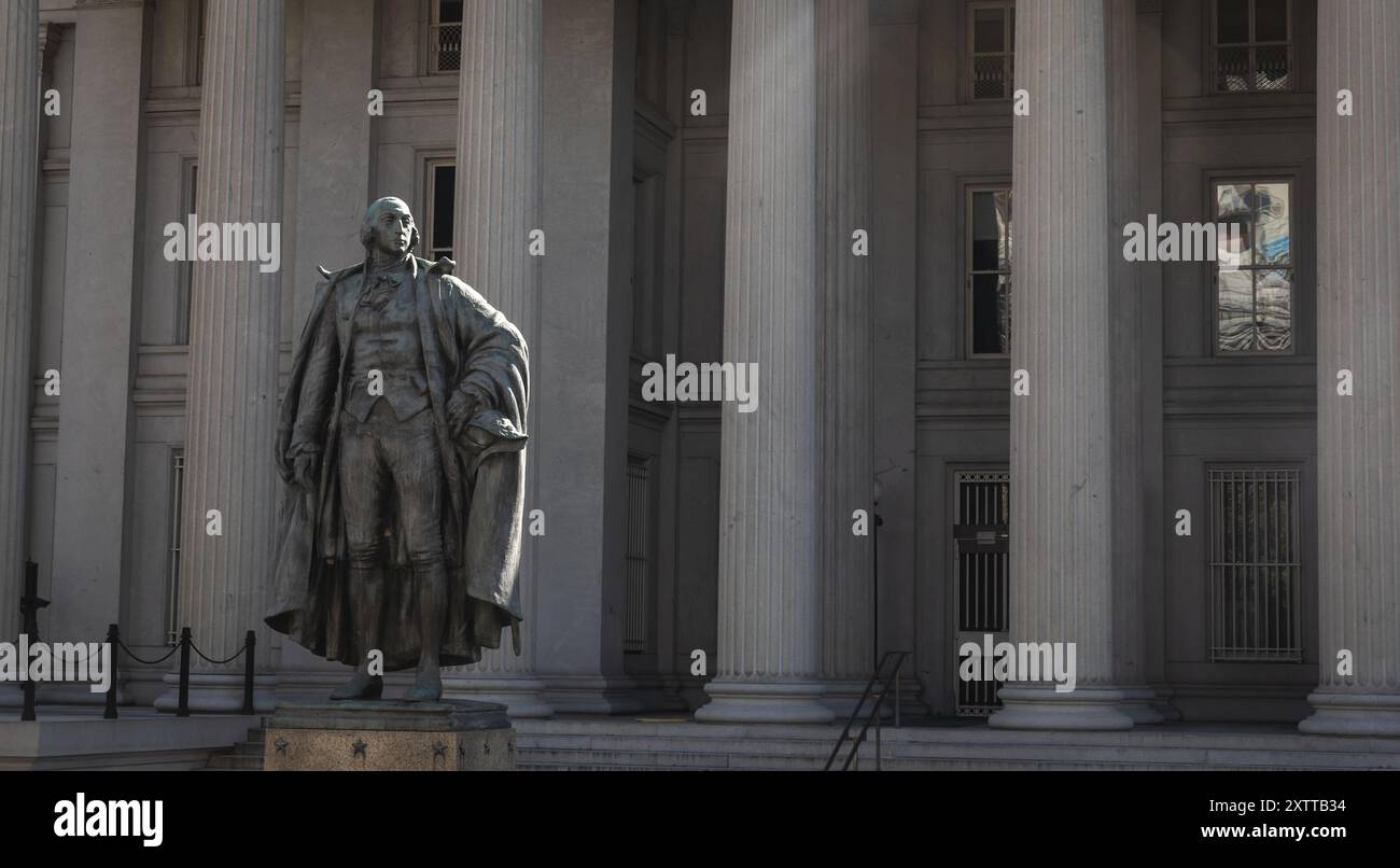 Treasury department plaza hi-res stock photography and images - Alamy