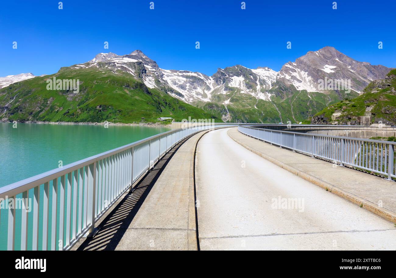 Dam alpine reservoir mooserboden hi-res stock photography and images ...