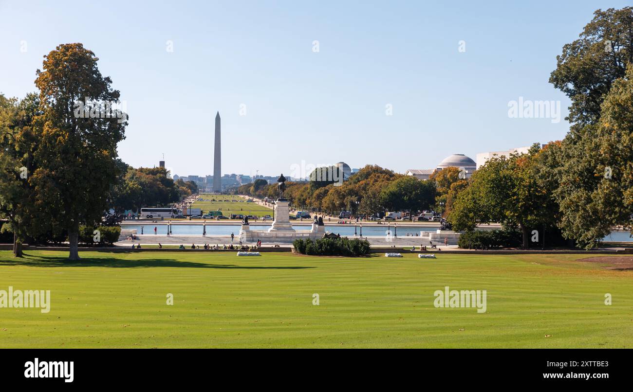 Washington DC, USA - Oct. 10, 2022: Scenic view of the Washington ...