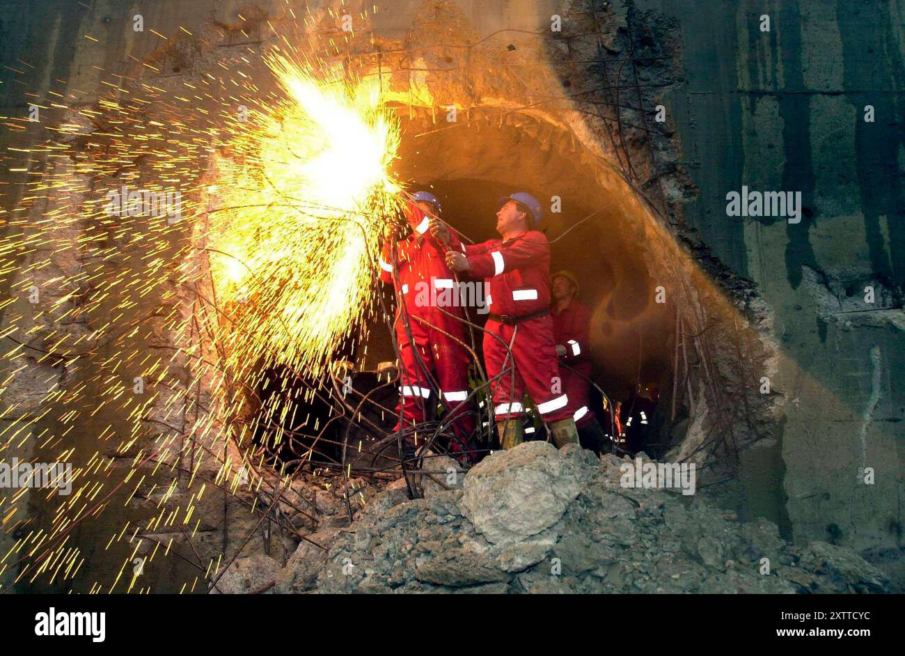 RECORD DATE NOT STATED tunnel construction in civil engineering, tunnel ...