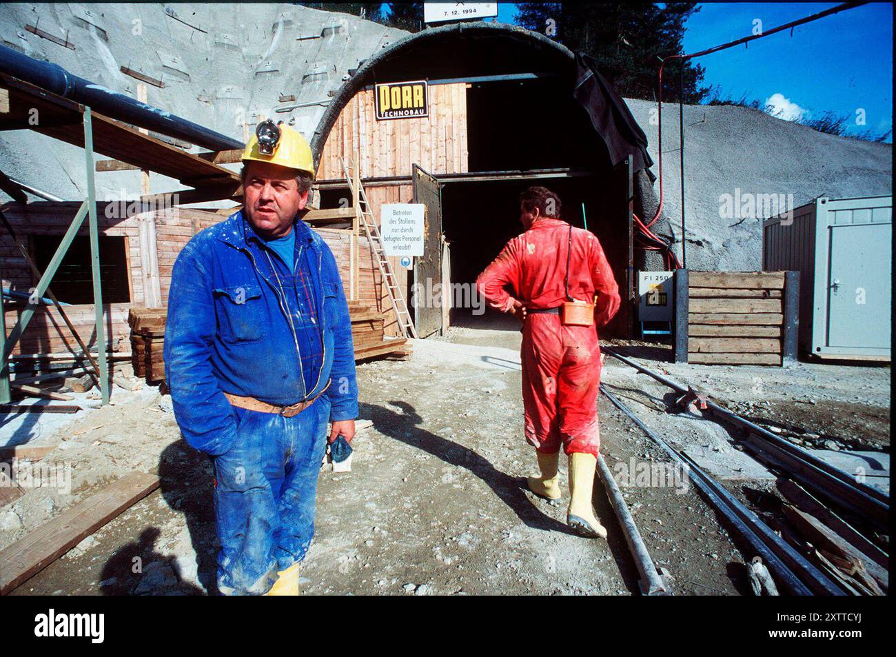 tunnel construction in civil engineering, tunnel as an underground ...