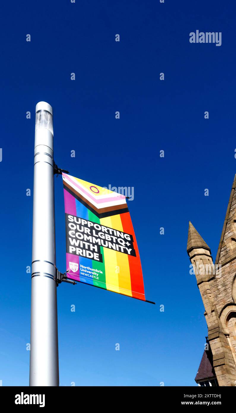 Newcastle university logo hi-res stock photography and images - Alamy