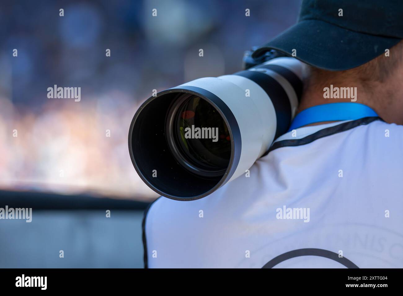 Sports photographer at work Stock Photo - Alamy